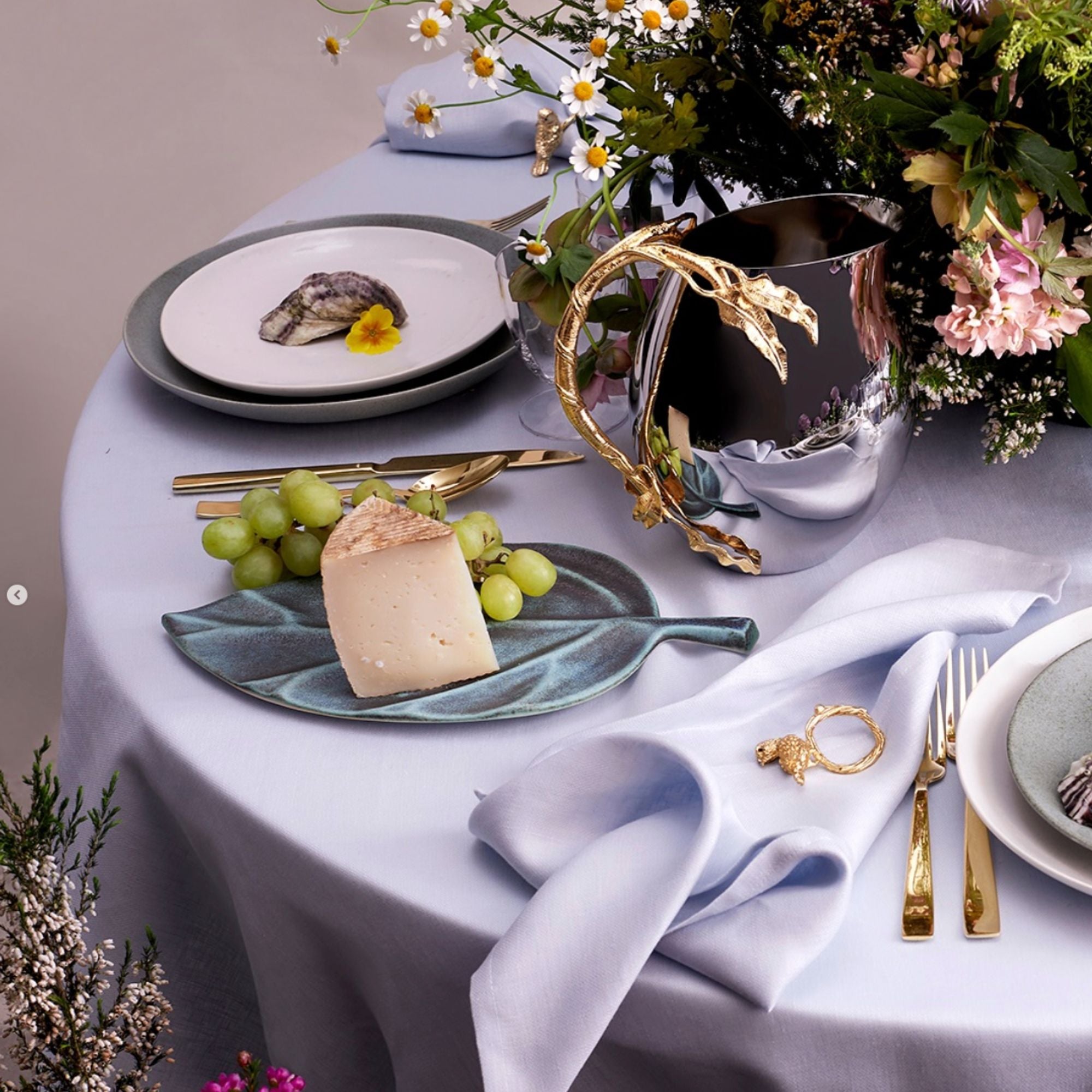 Cenote Leaf Platter - Medium | Maison & Tavola