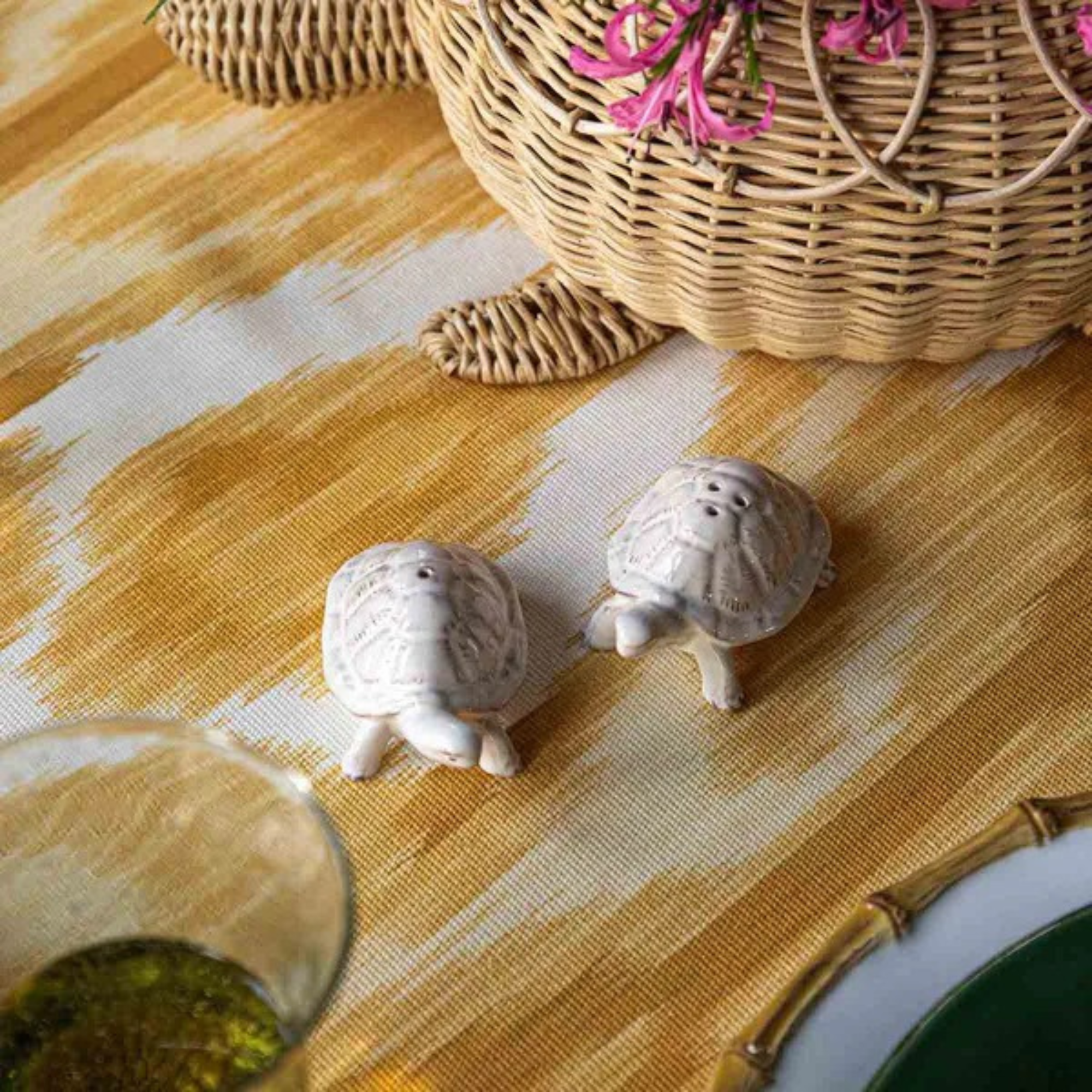 Clever Creatures Turtle Salt & Pepper Set | Maison & Tavola